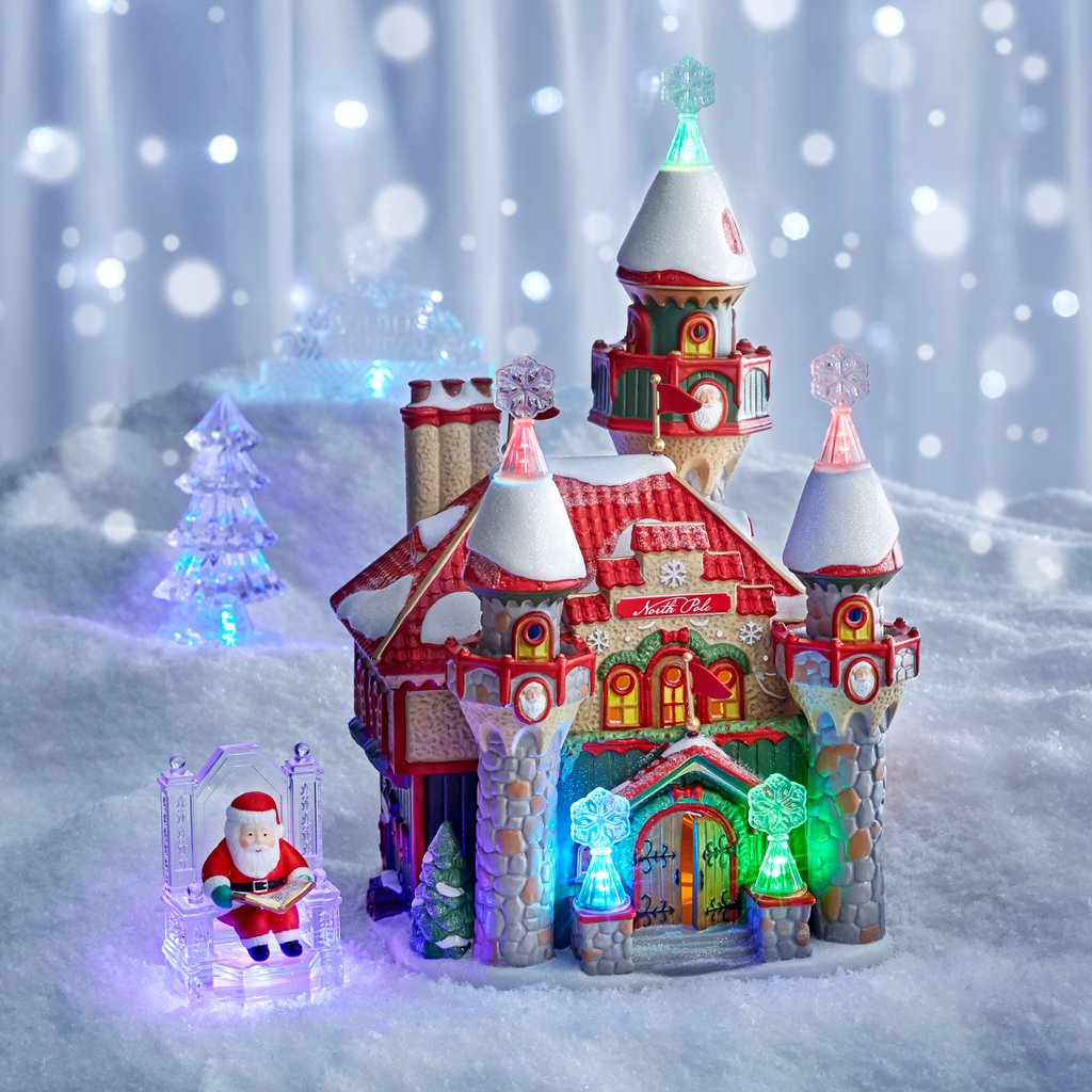 Lit Ice Castle Throne (retired) – Foothill Mercantile